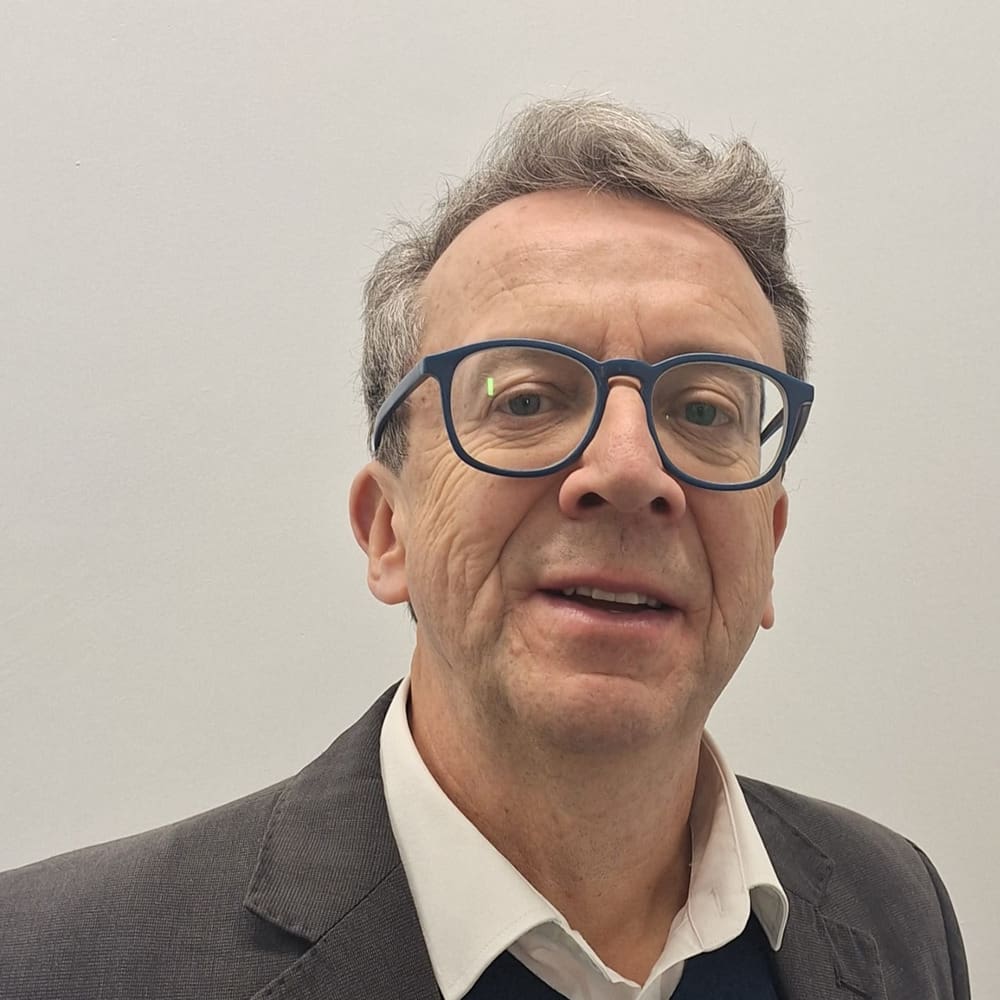 Professor Gerard Conway | London Lauriston Clinic (LLC)